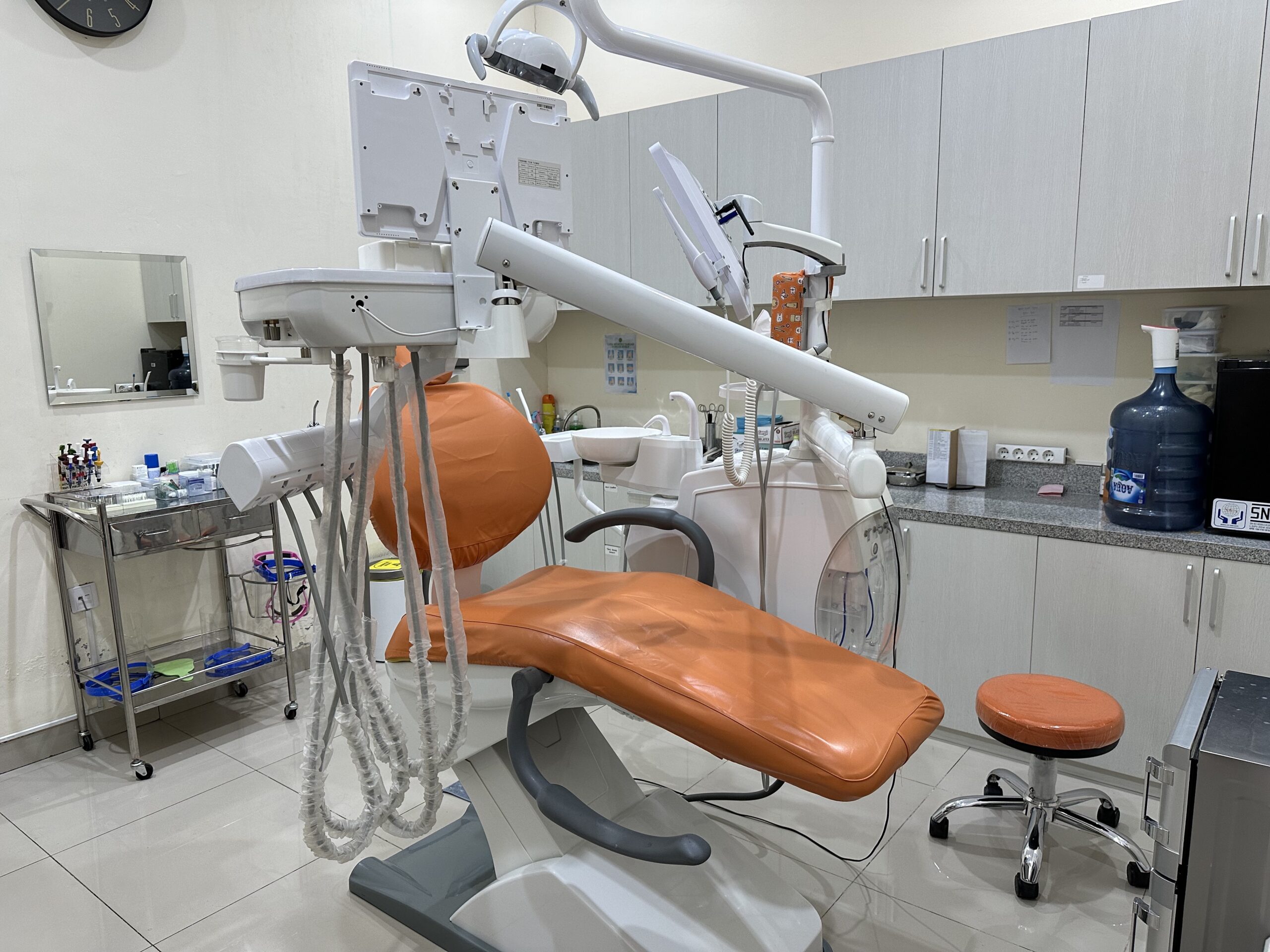 Poli Gigi - Klinik Mitra Diani